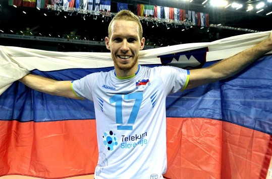 World’s Most Expensive Volleyball Toy? $11,000!!! - Volleywood