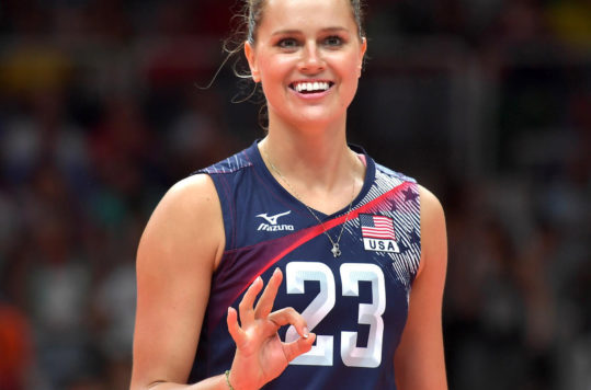 Kelsey Robinson - Volleywood